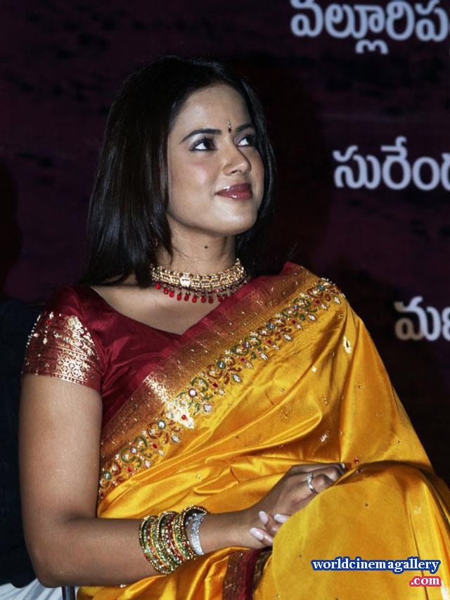 Sameera Reddy Latest Hot Navel Stills