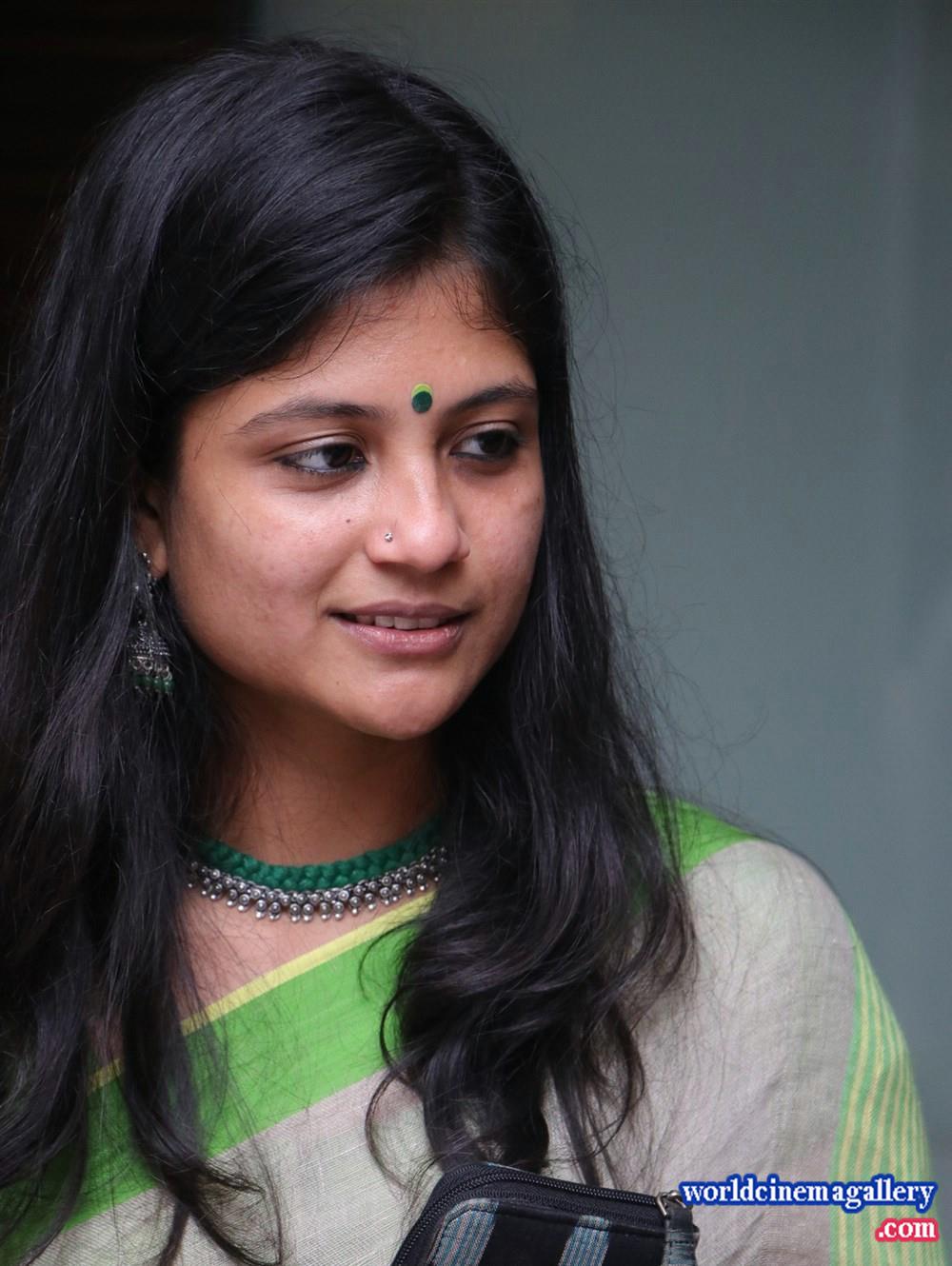 Aruvi Heroine Aditi Balan Photo Stills