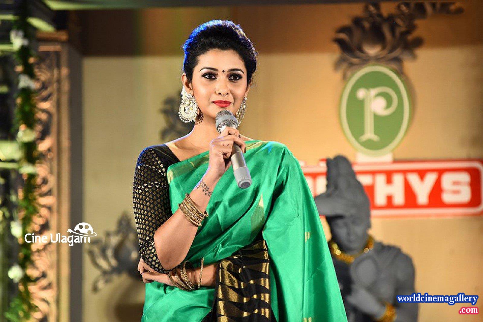 Priya Bhavani Shankar Green Saree stills at pothys ads