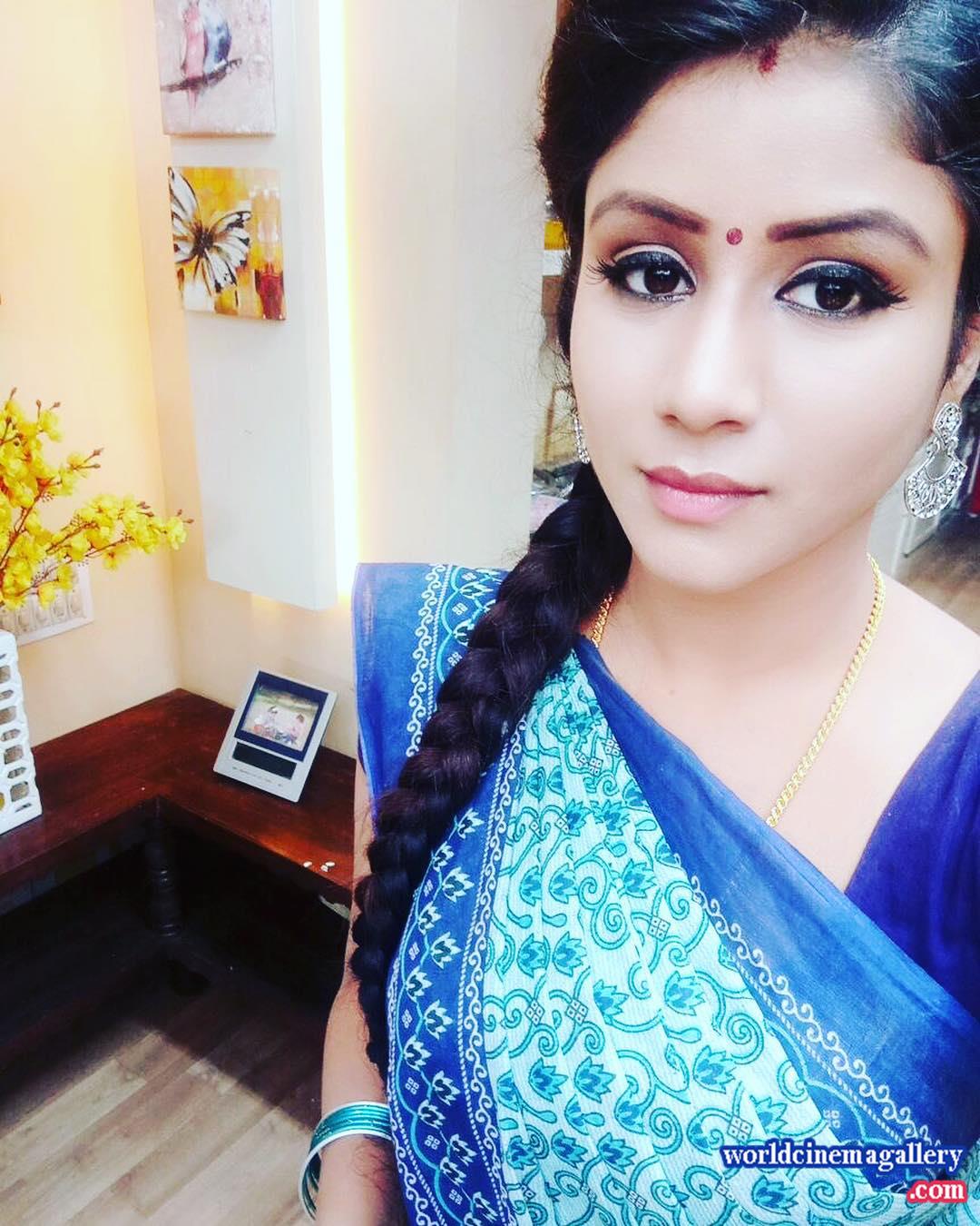 Raja Rani serial actress semba Alya Manasa Stills