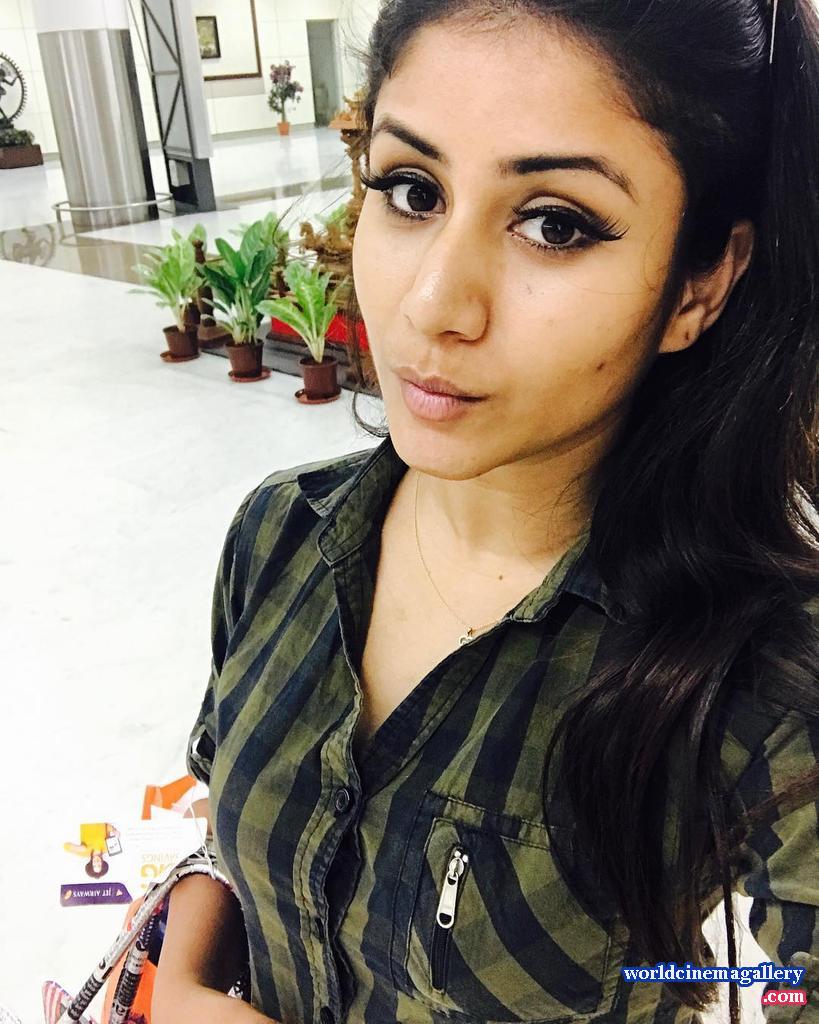 Raja Rani serial actress semba Alya Manasa Stills