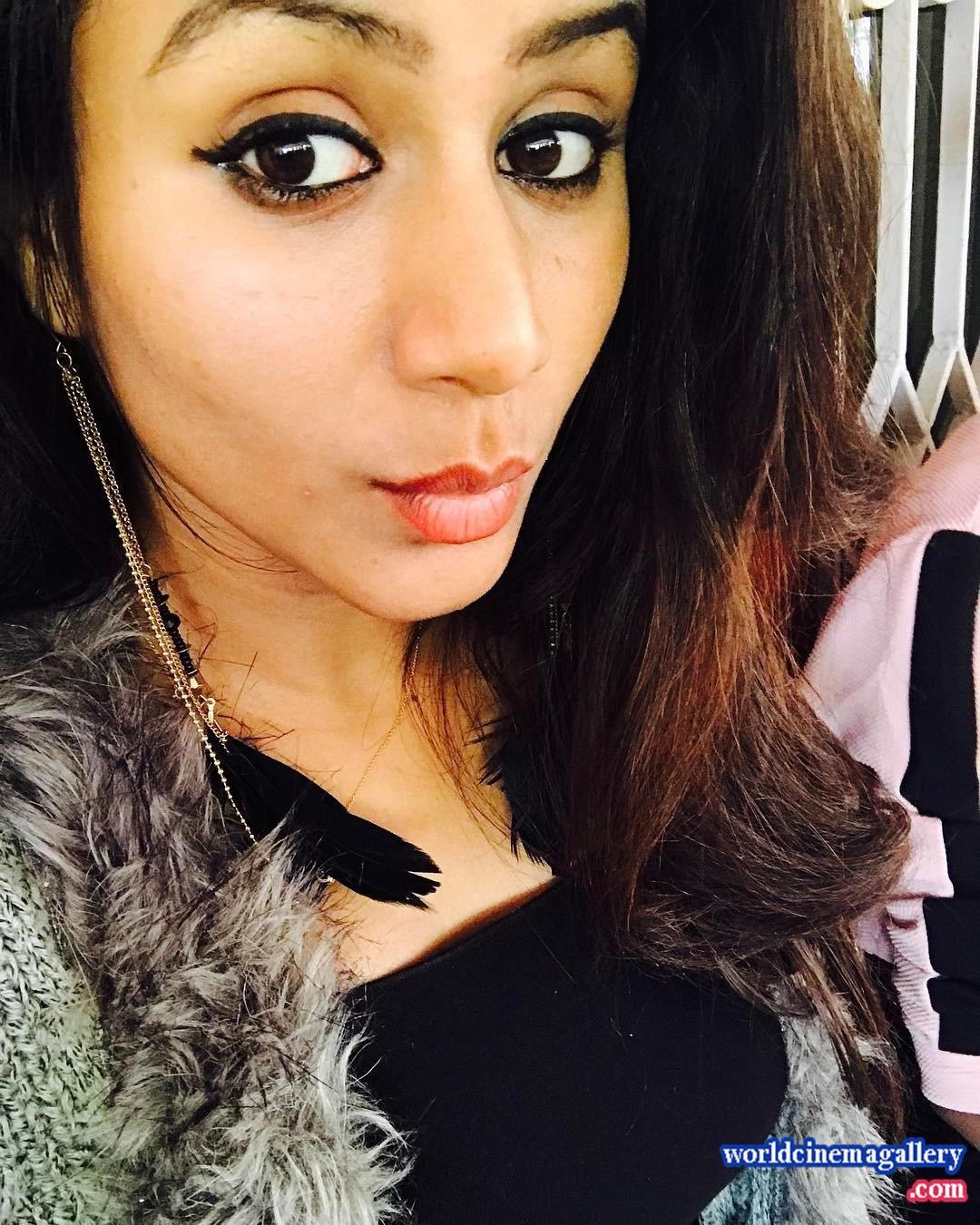 Raja Rani serial actress semba Alya Manasa Stills