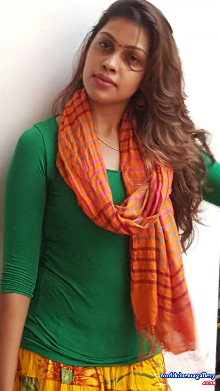 Sri Nikha Green Dress Stills