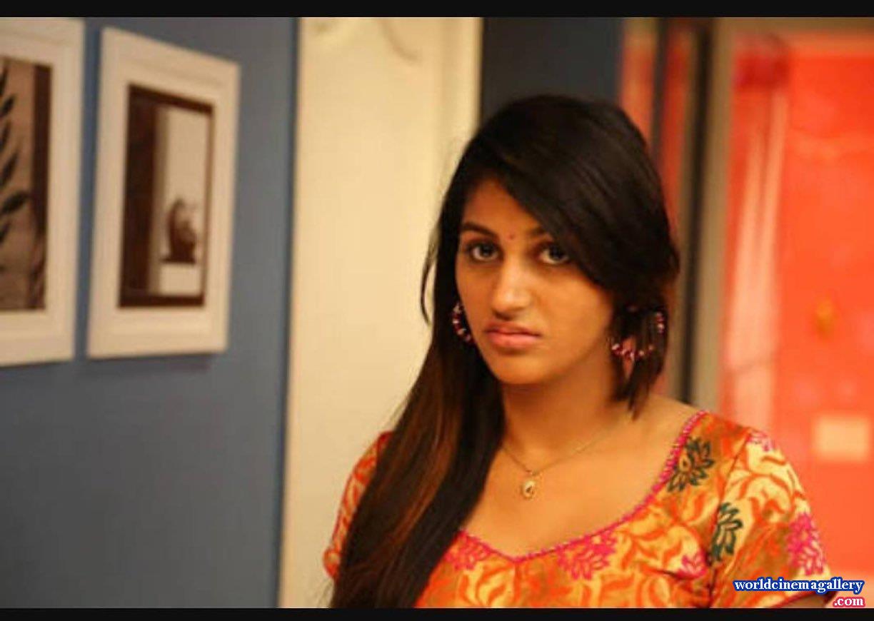 Yashika Aannand Saree Stills