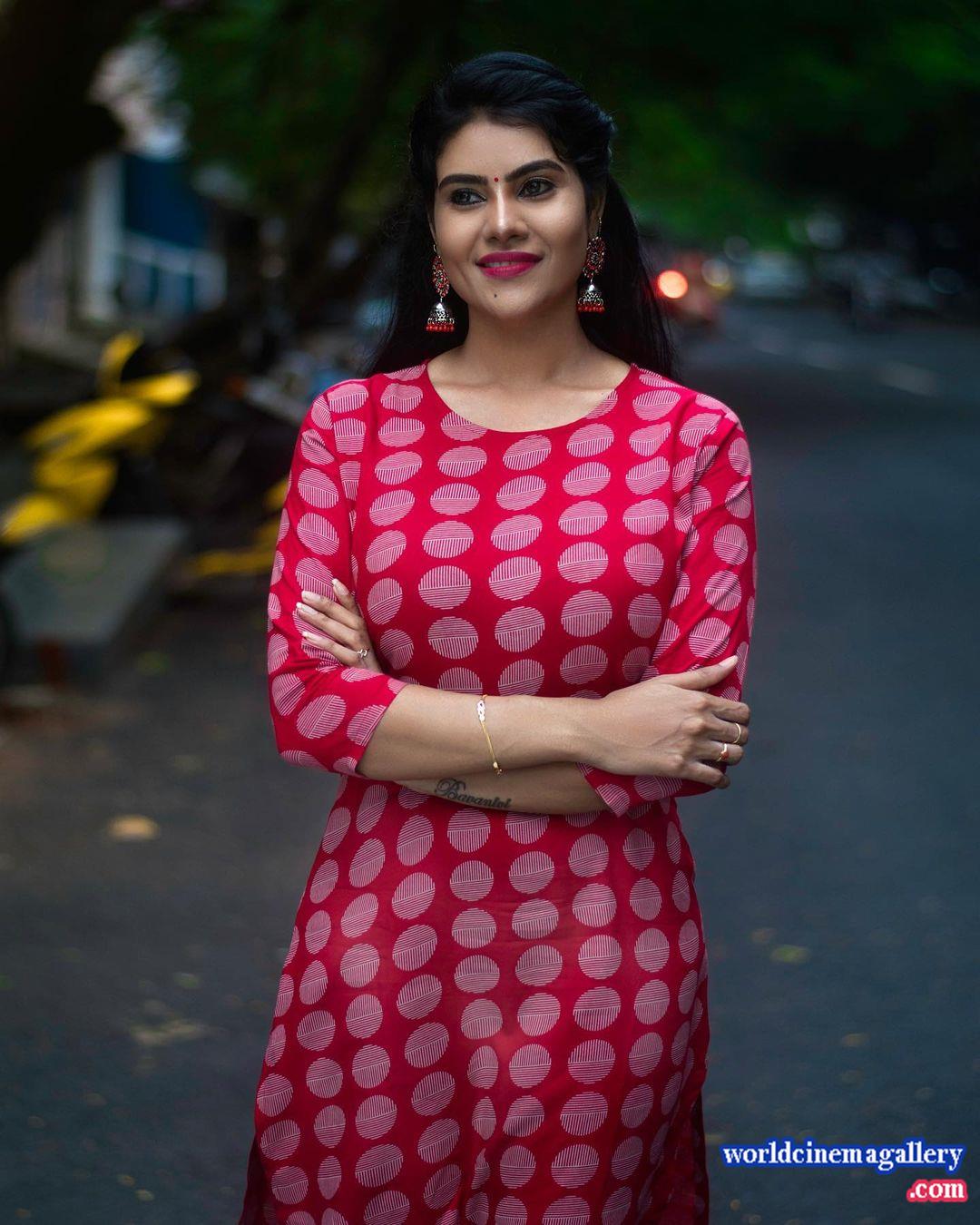 Nivisha Serial Actress